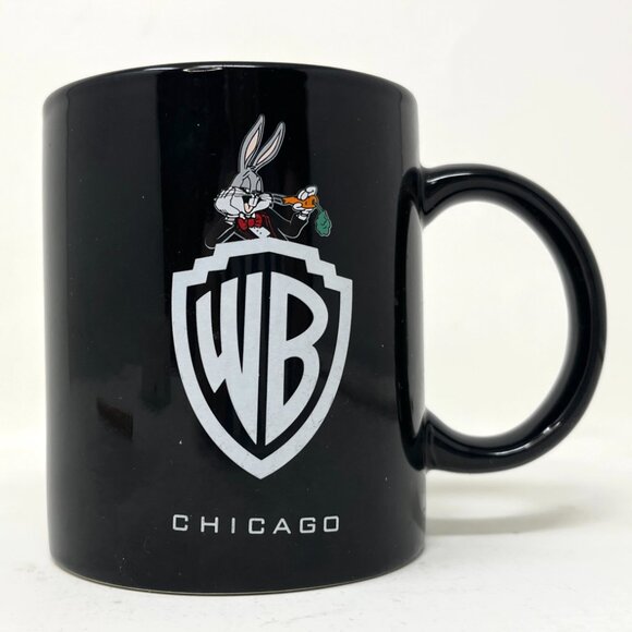 Warner Bros. | Dining | Vintage 993 Warner Bros Studio Store Chicago ...